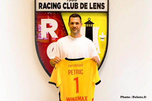 Denis Petric signe au RC Lens et devient le troisième gardien du club ...